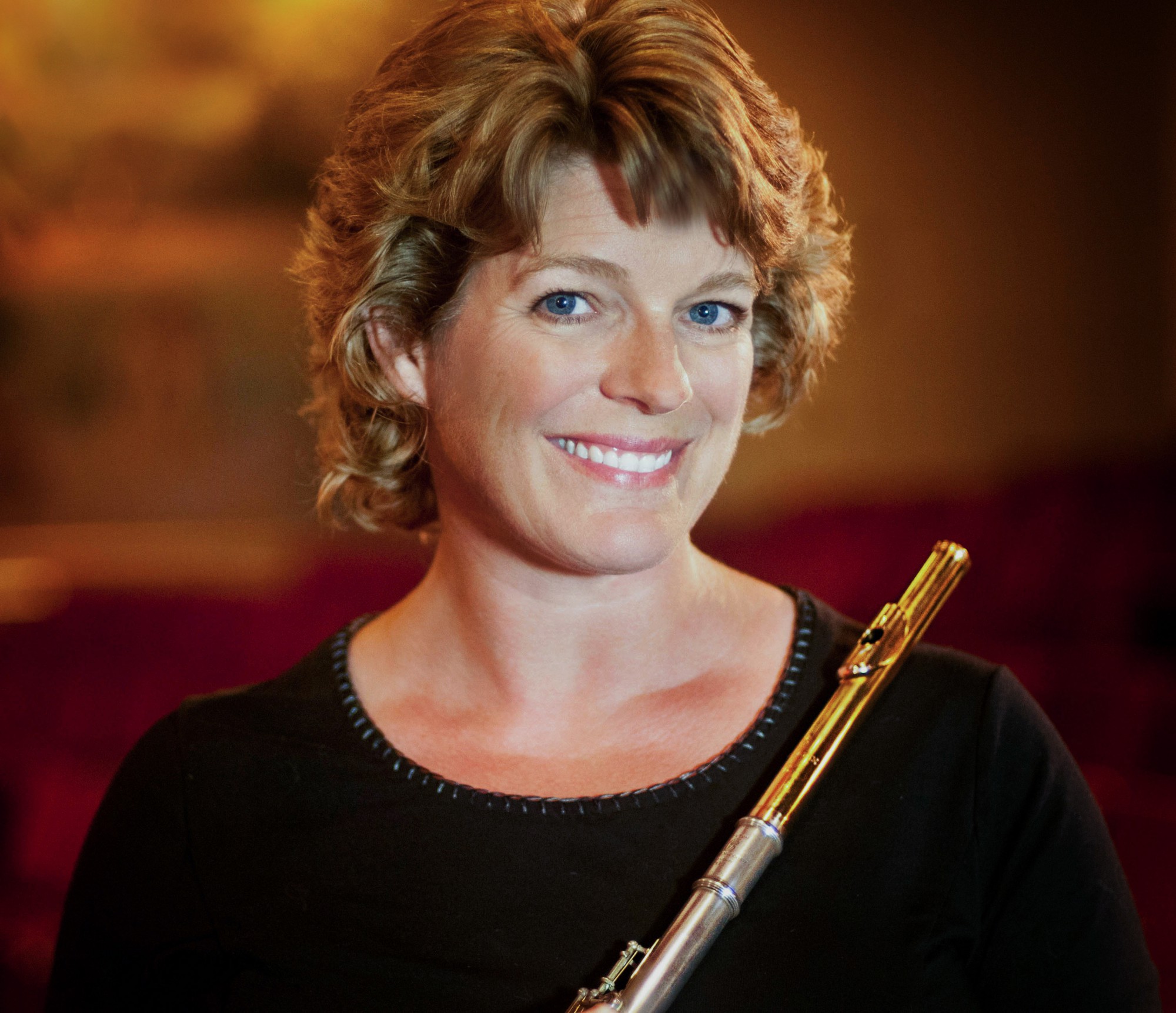 Sarah Tuck, flutist